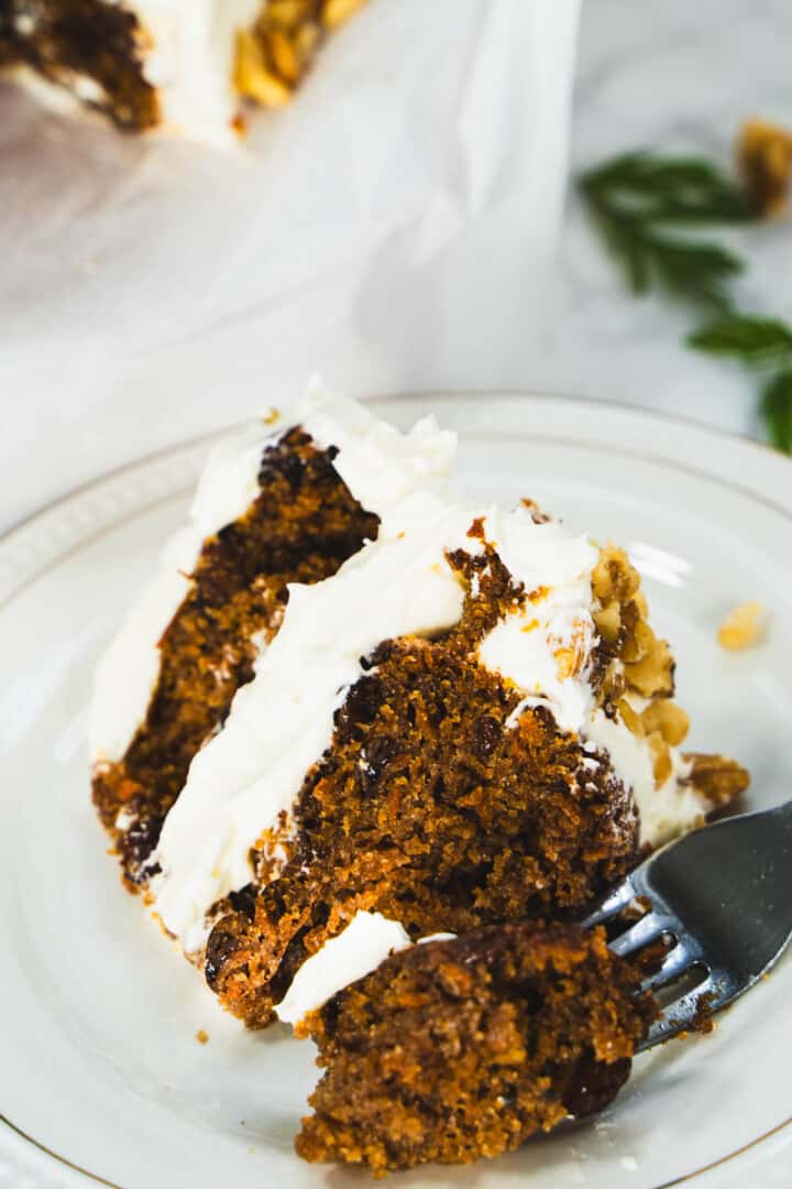 How to make a small 6-inch, 2-layer round cake | Our Table 4 2